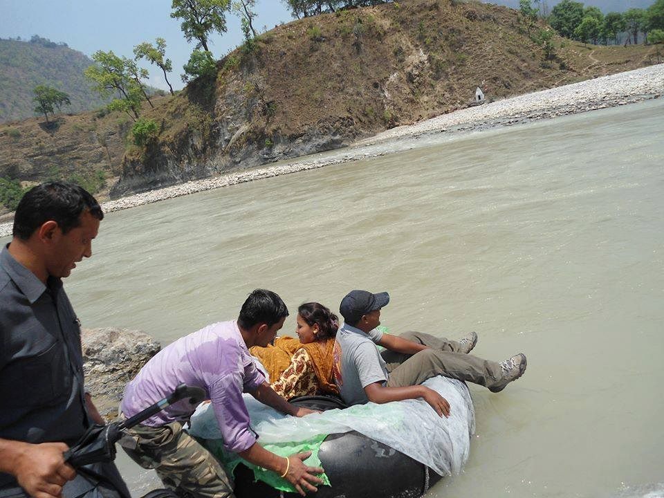 सीमामा अलपत्र नेपाली महाकाली तरेर आए | SouryaOnline